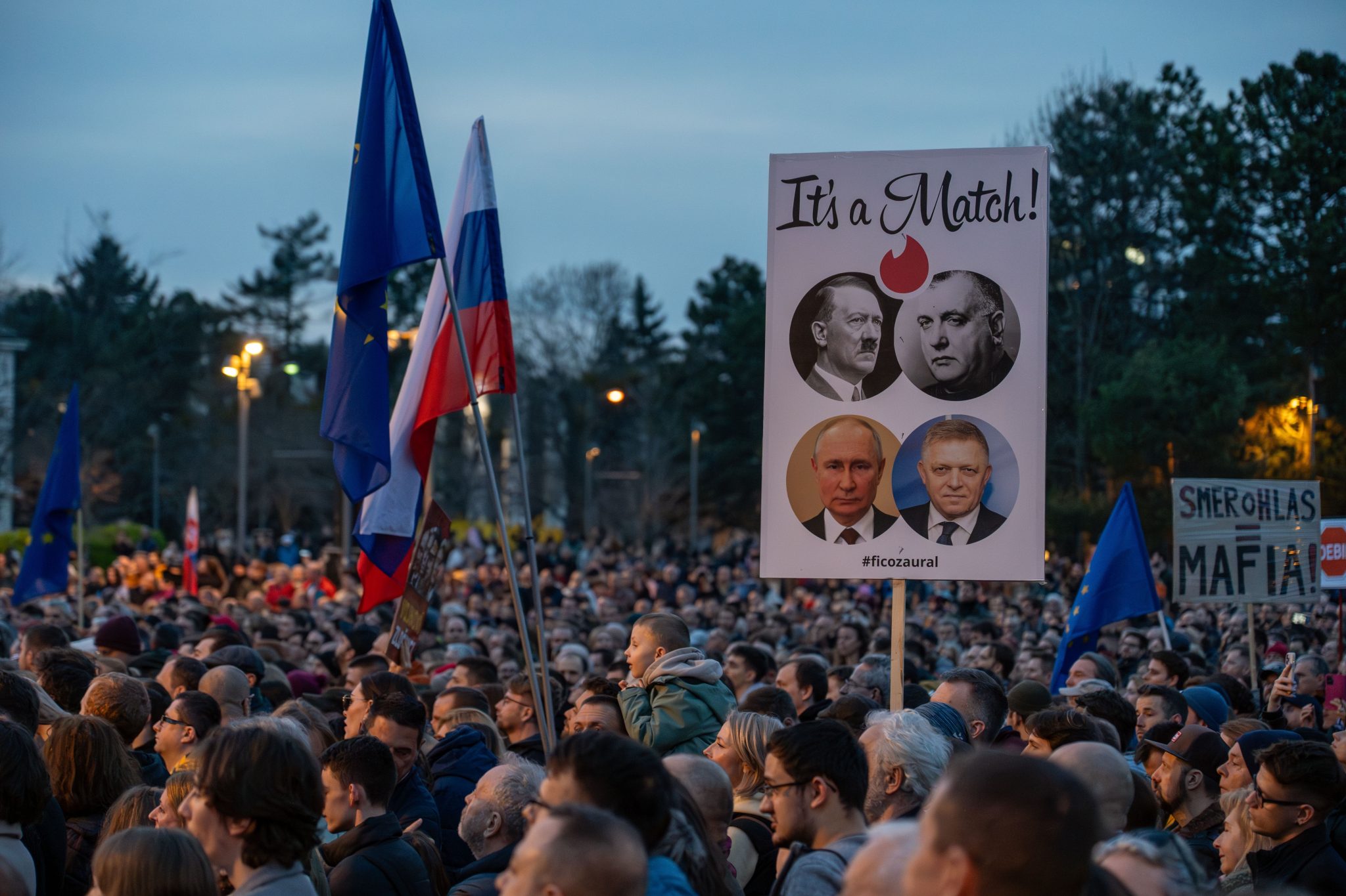 Slovakia in Crisis: Robert Fico Faces Mass Protests And a Government in ...
